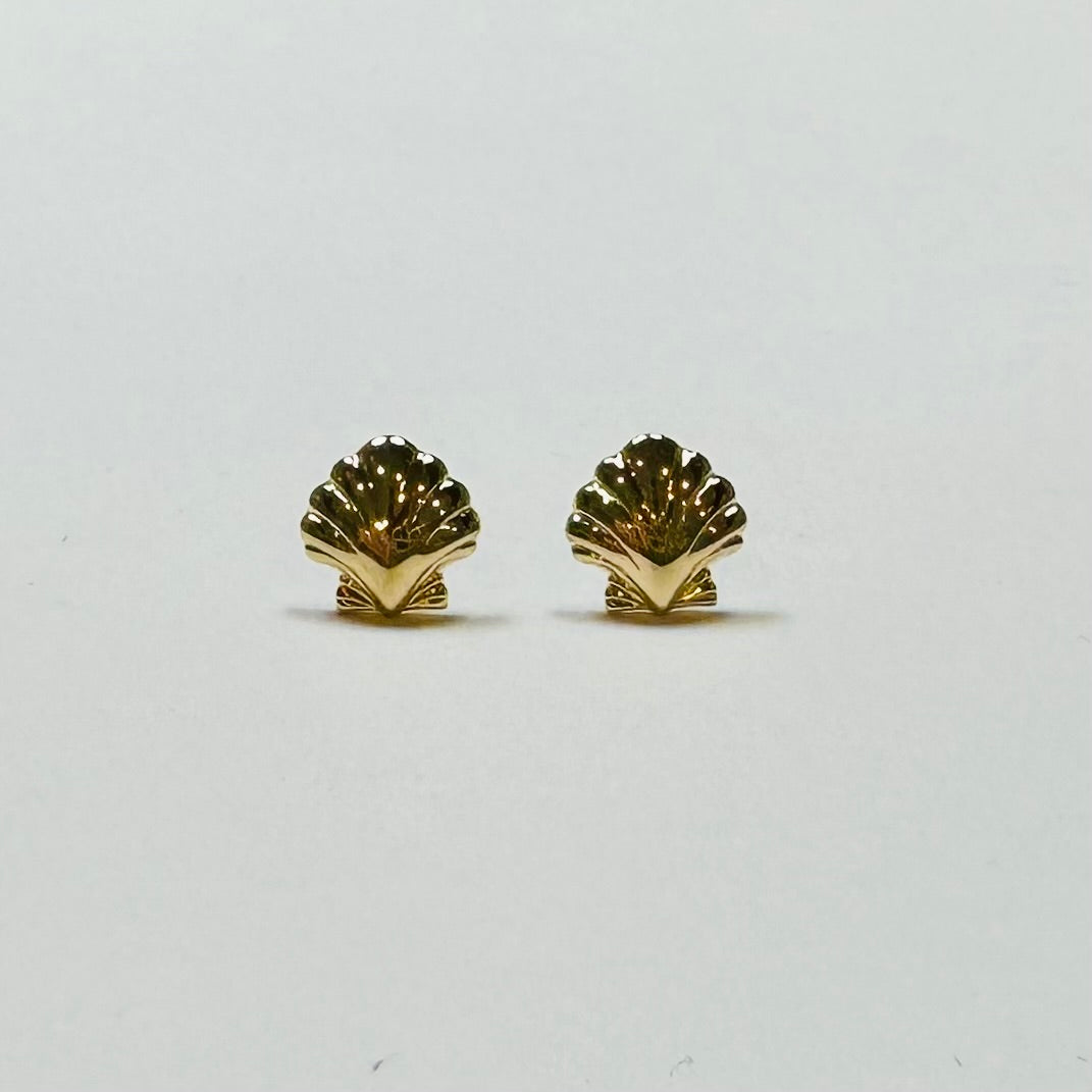scallop shell studs – Theodosia Jewelry